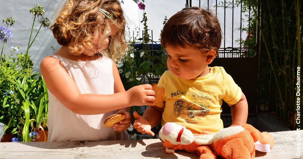 Comment apprendre à son enfant à partager ? - Cool Parents Make Happy Kids