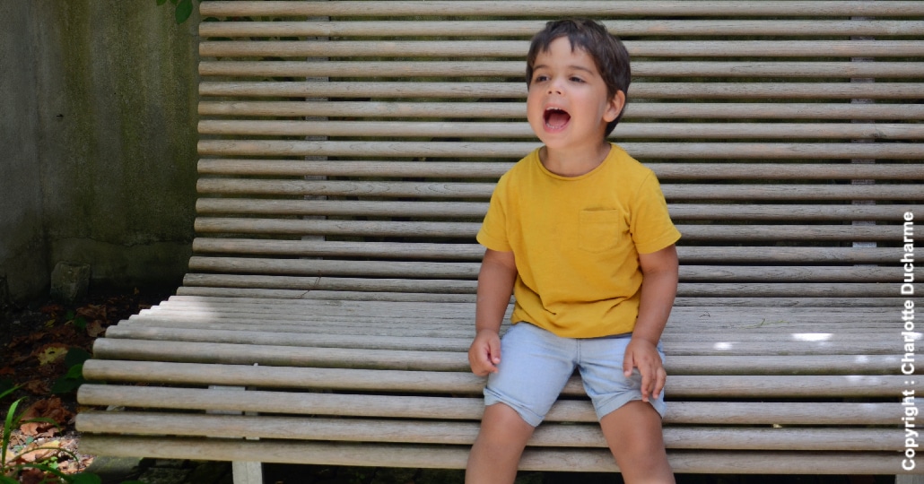 Mon enfant crie, comment lui apprendre à baisser le ton ? - Cool ...